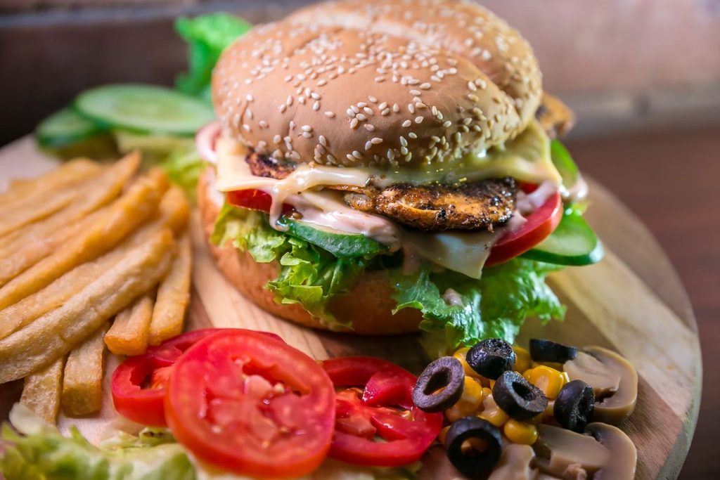 Fast food marketing strategies of 2022 • Digital Report